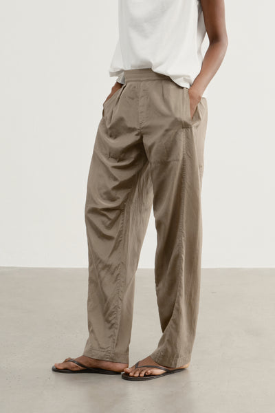 Premium Silk Cotton Cropped Pants - The Swerve - AYR
